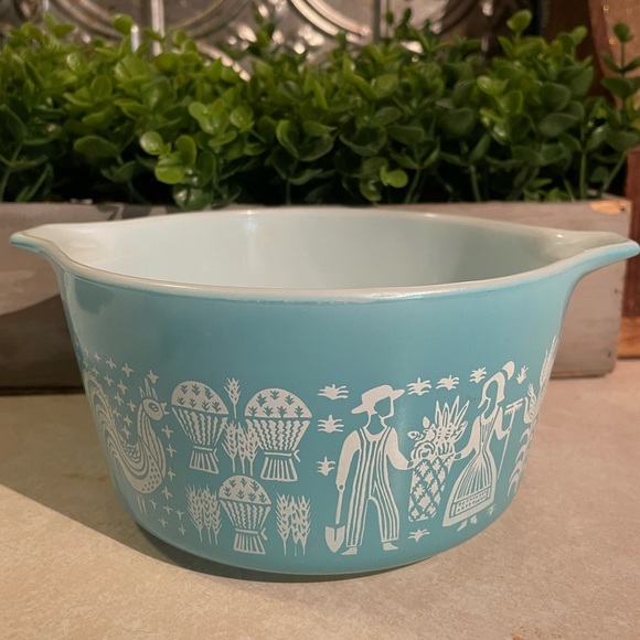 Pyrex | Kitchen | Vintage Pyrex Amish Butterprint Turquoise 473 Qt ...